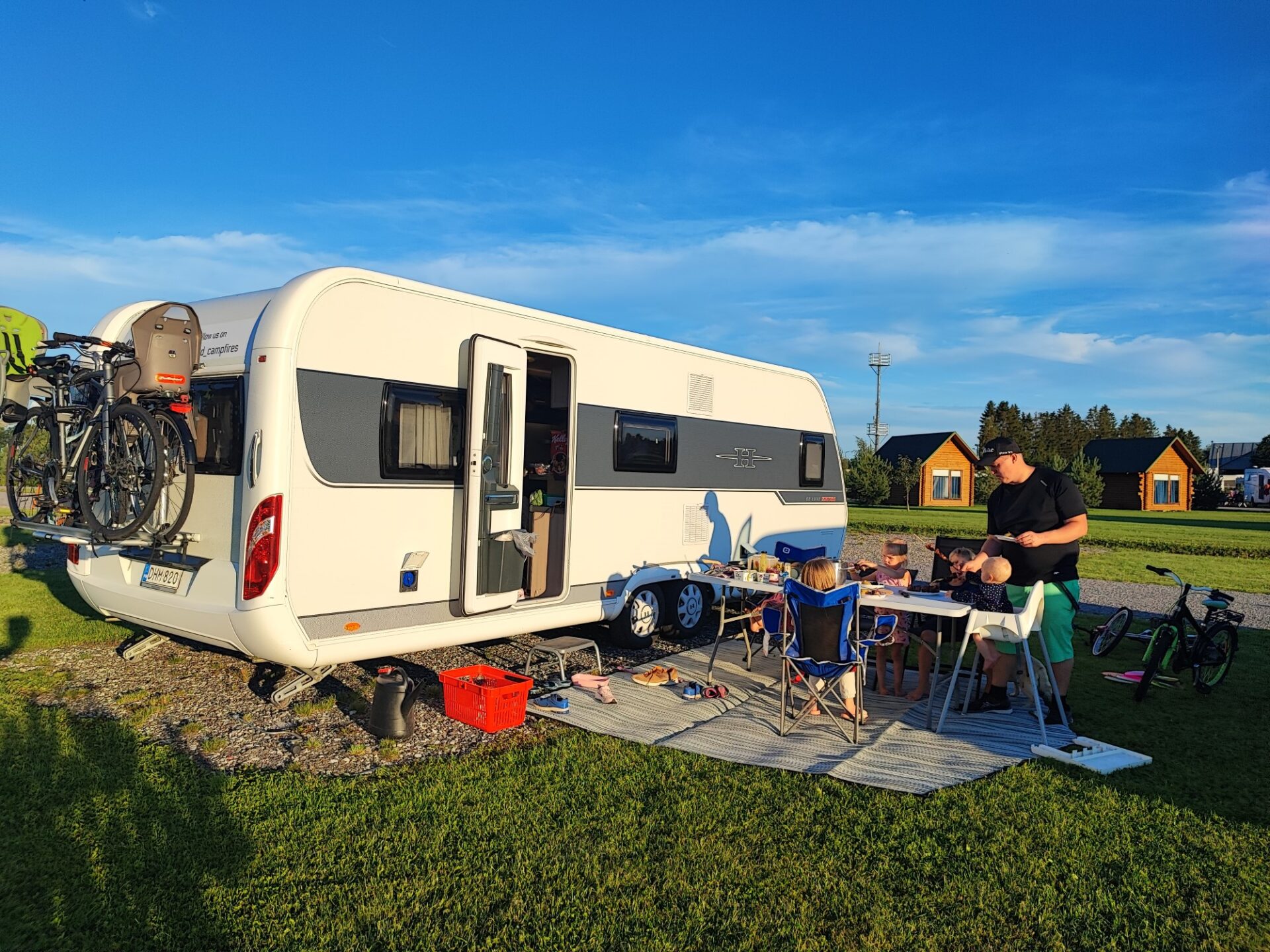 Matkailuautolla Viroon – koko perheen kesäreissu - BestCaravan